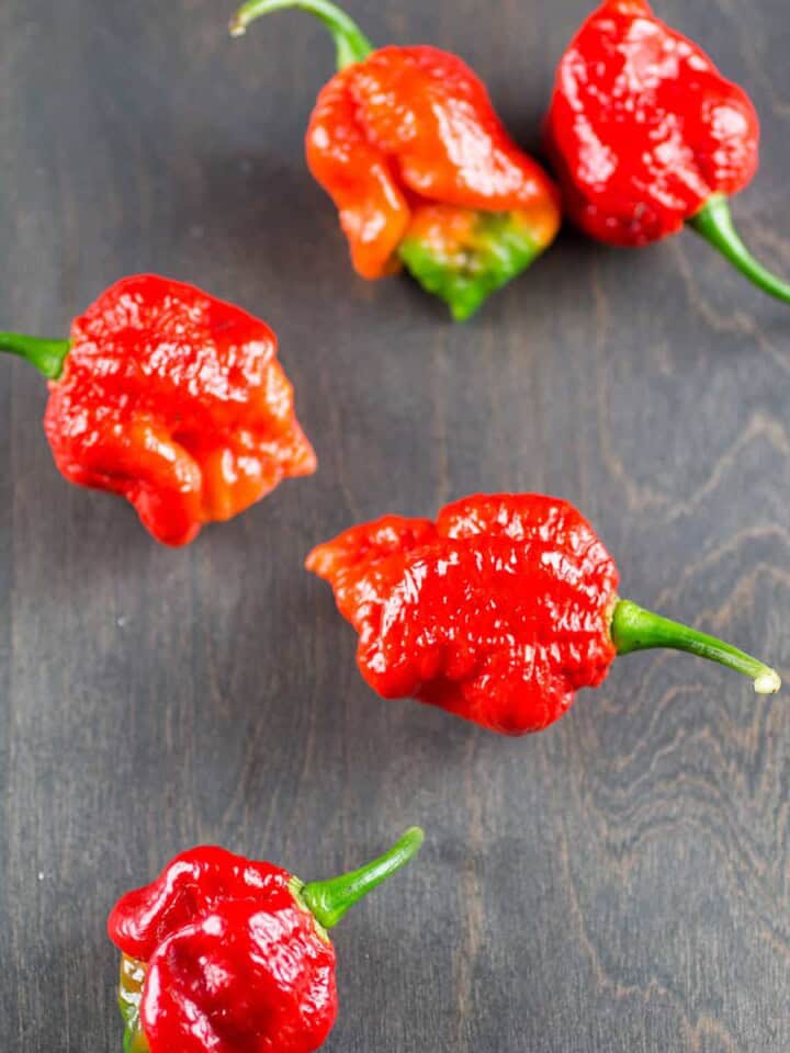 Chili Pepper Types - A List of Chili Peppers and their Heat Levels ...