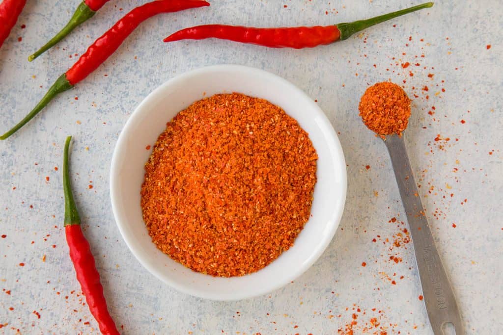 Homemade Cayenne Powder - Chili Pepper Madness