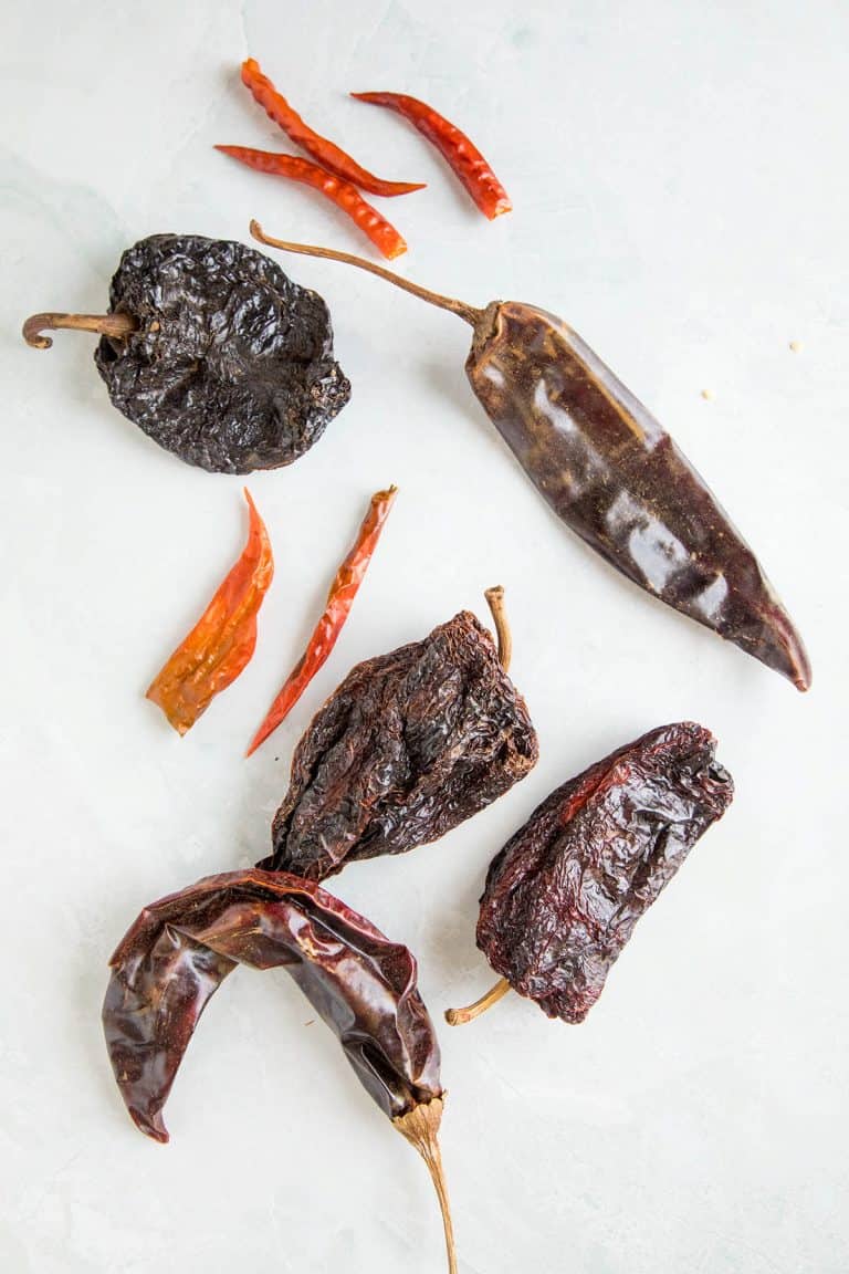 Homemade Chili Powder Recipe - Chili Pepper Madness