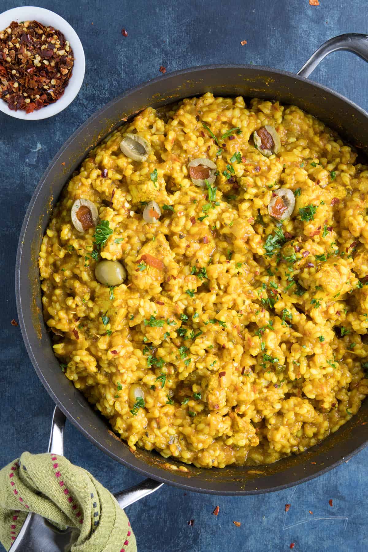 Puerto Rican Arroz con Pollo - Chili Pepper Madness