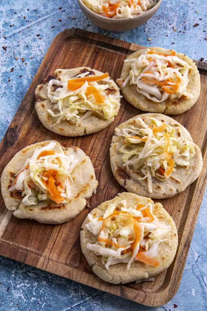 Pupusas Recipe (Salvadoran Corn Cakes) - Chili Pepper Madness
