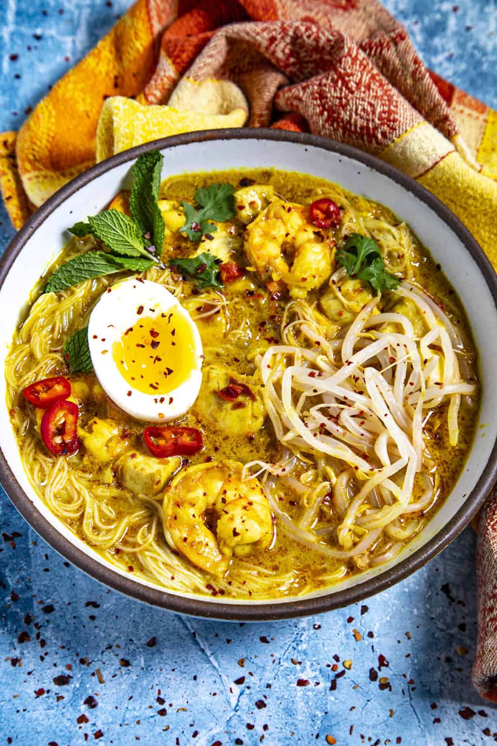 Laksa Recipe (Coconut Curry Laksa) - Chili Pepper Madness