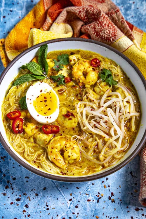 Laksa Recipe (Coconut Curry Laksa) - Chili Pepper Madness