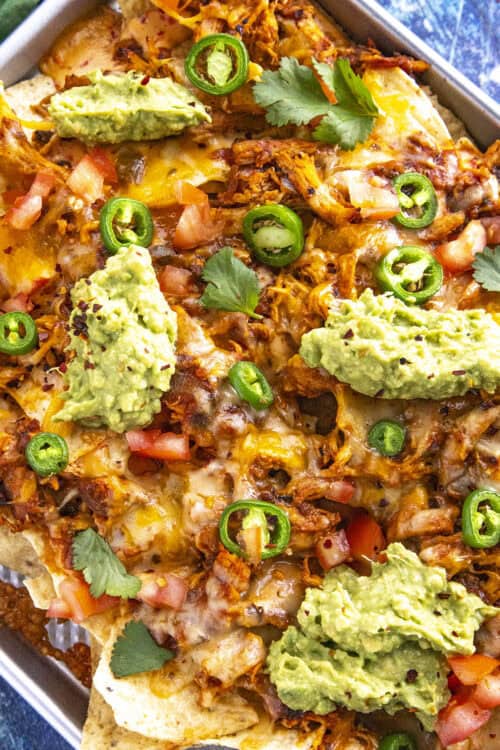 The Best Chicken Nachos Recipe (Juicy Shredded Chicken!) - Chili Pepper ...