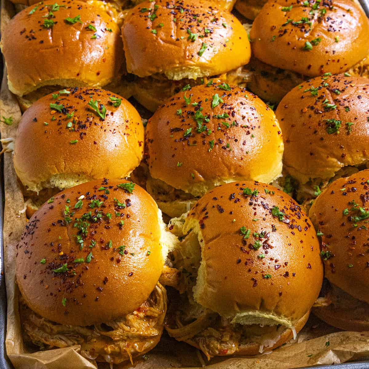 Buffalo Chicken Sliders Recipe - Chili Pepper Madness