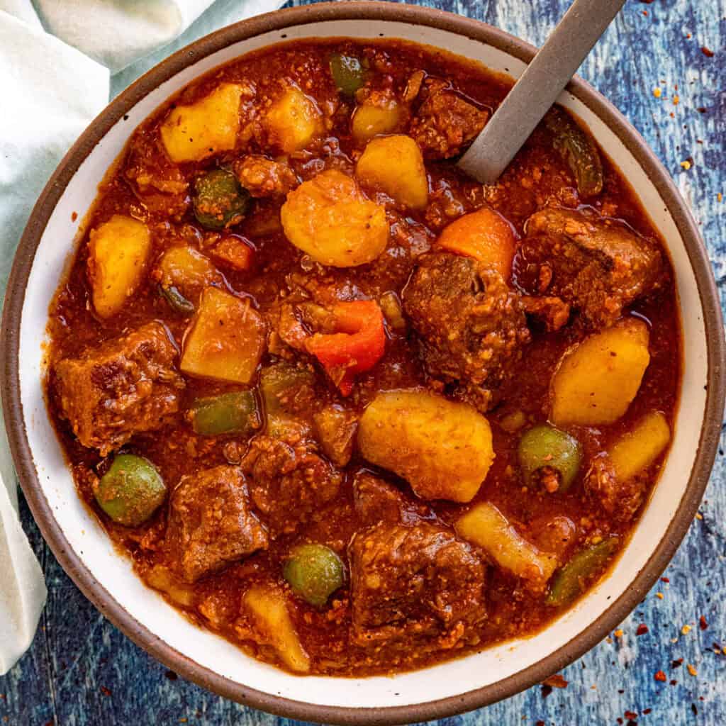 Beef Caldereta Recipe (Filipino Beef Stew) - Chili Pepper Madness