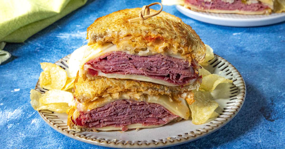 Classic Reuben Sandwich Recipe (Deli-Style) - Chili Pepper Madness